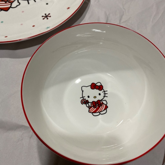 Sanrio | Dining | Hello Kitty Plates And Bowls Christmas | Poshmark